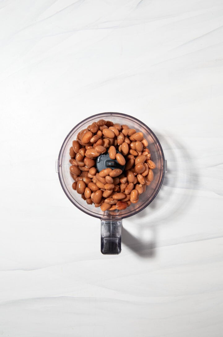 Creamy Pinto Bean Hummus Recipe with Green Chilies - Pretty Delicious Life