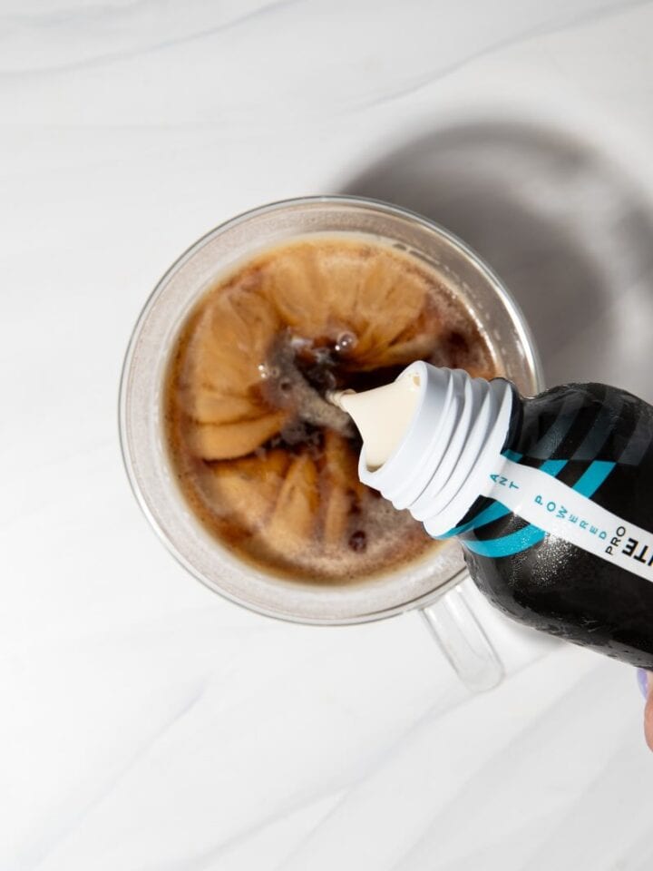 Chocolate Protein Mousse - Pretty Delicious Life