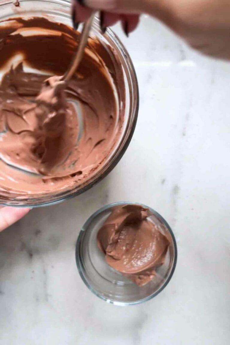 Protein Pudding Dirt Cups with Gummy Worms (GF) - Pretty Delicious Life